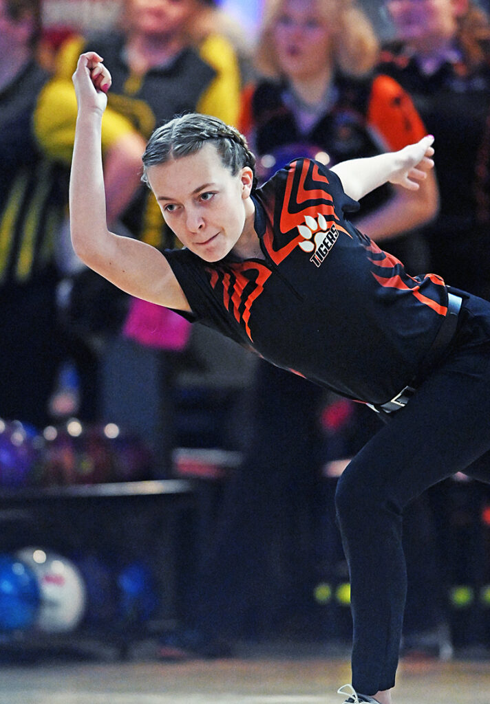 Danielle Francis And Payton Groff...And Why They Bowl - Press Pros Magazine