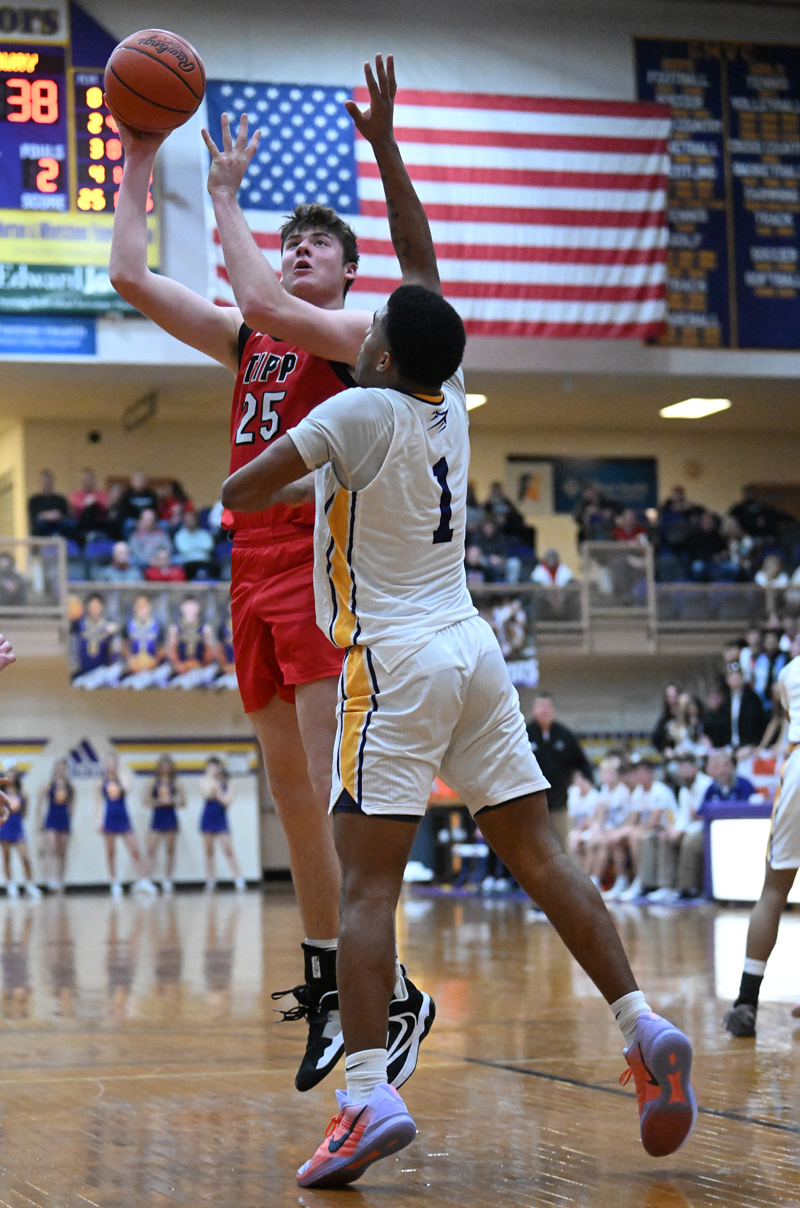 Tipp Shuts Out Butler's Star, Stays Perfect At 6-0 - Press Pros Magazine