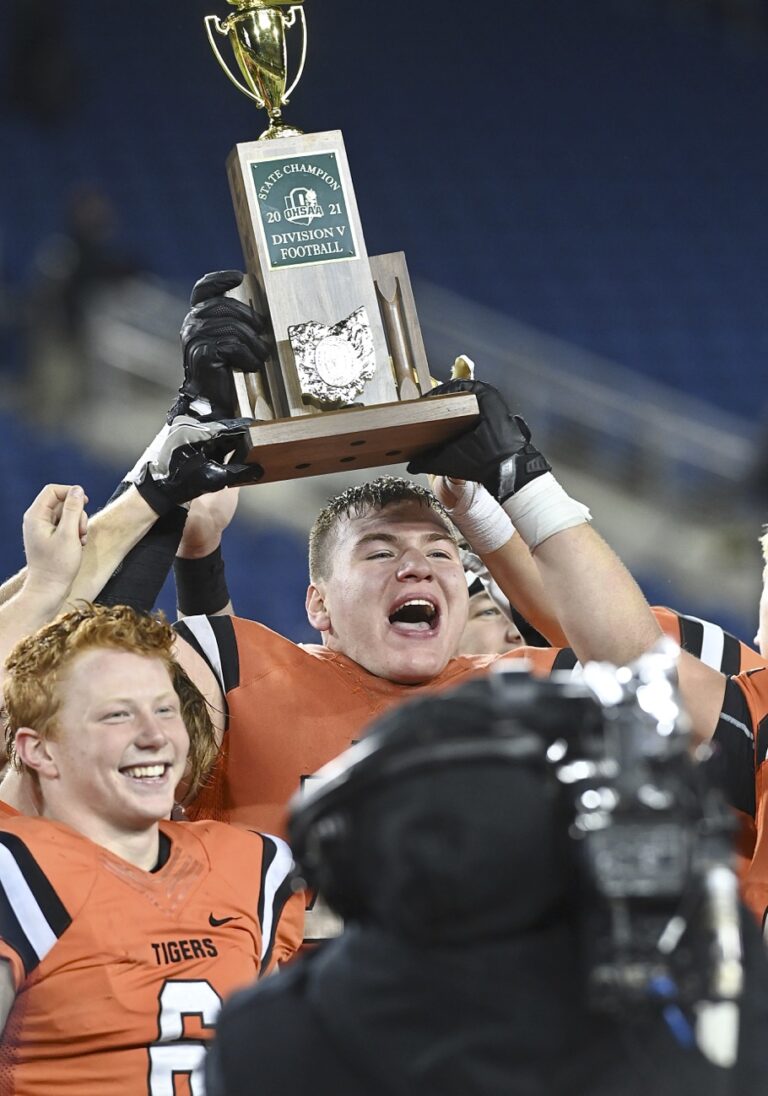 The New Football Coach At Versailles...Scott Broerman Shares His Story ...
