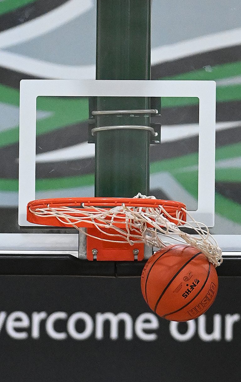 The Lord And Noah Fecher Beat Miami East...With An Overtime Buzzer ...